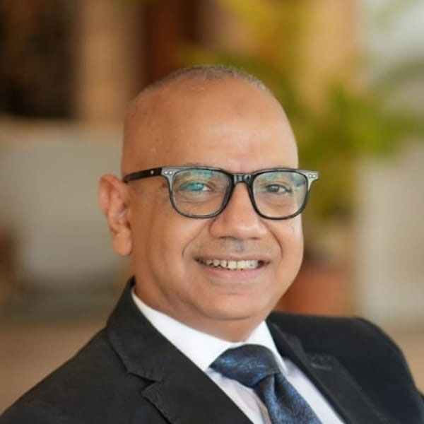 Mohamed Elbaz - Fujairah International Orthopedic Congress